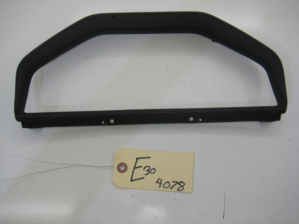 Instrument Cluster Surround - Classic Daily