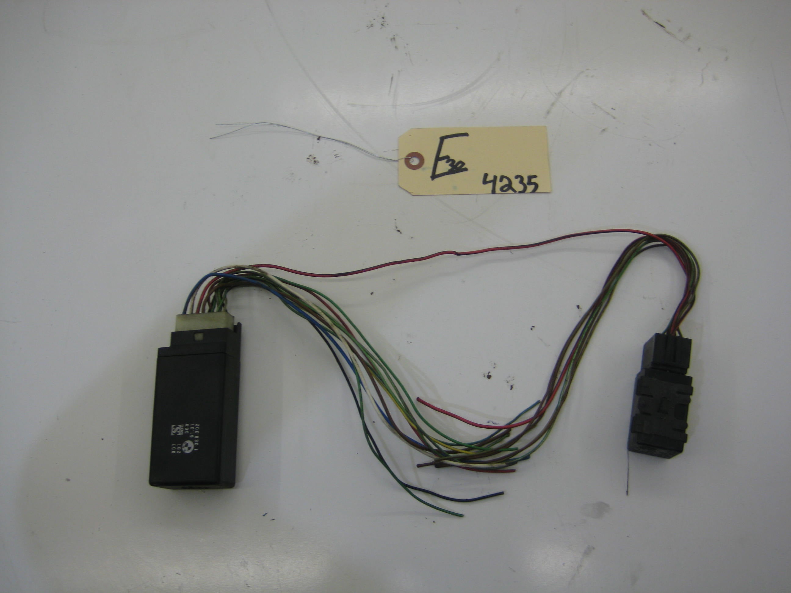 Central Locking Module And Pigtails - Classic Daily