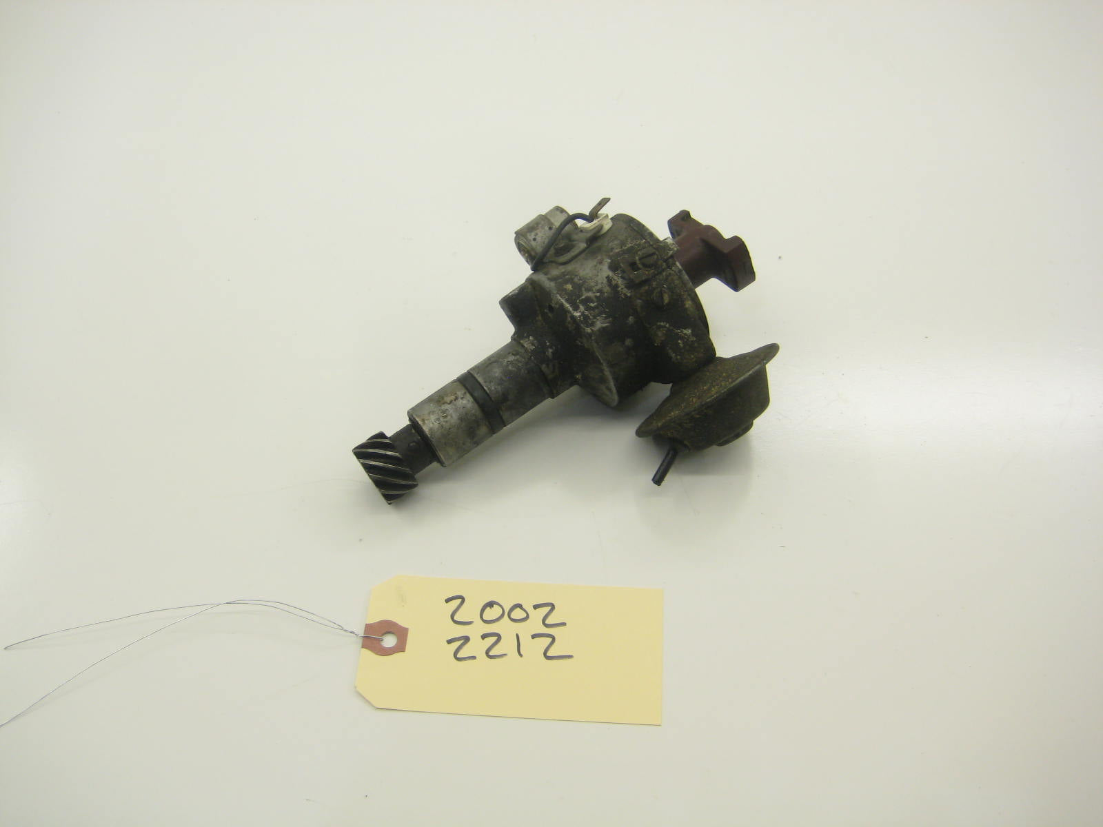 0 281 115 072 M10 Distributor - Classic Daily