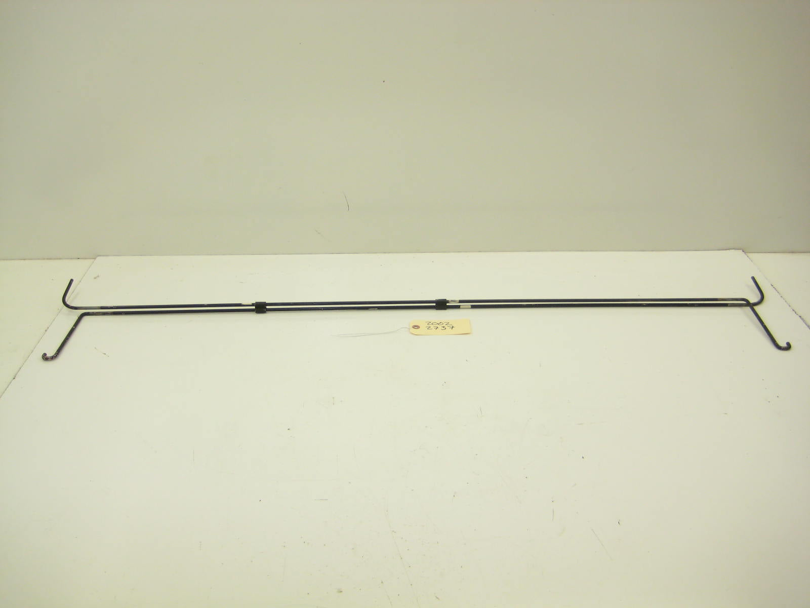 Trunk Tension Rods - Classic Daily