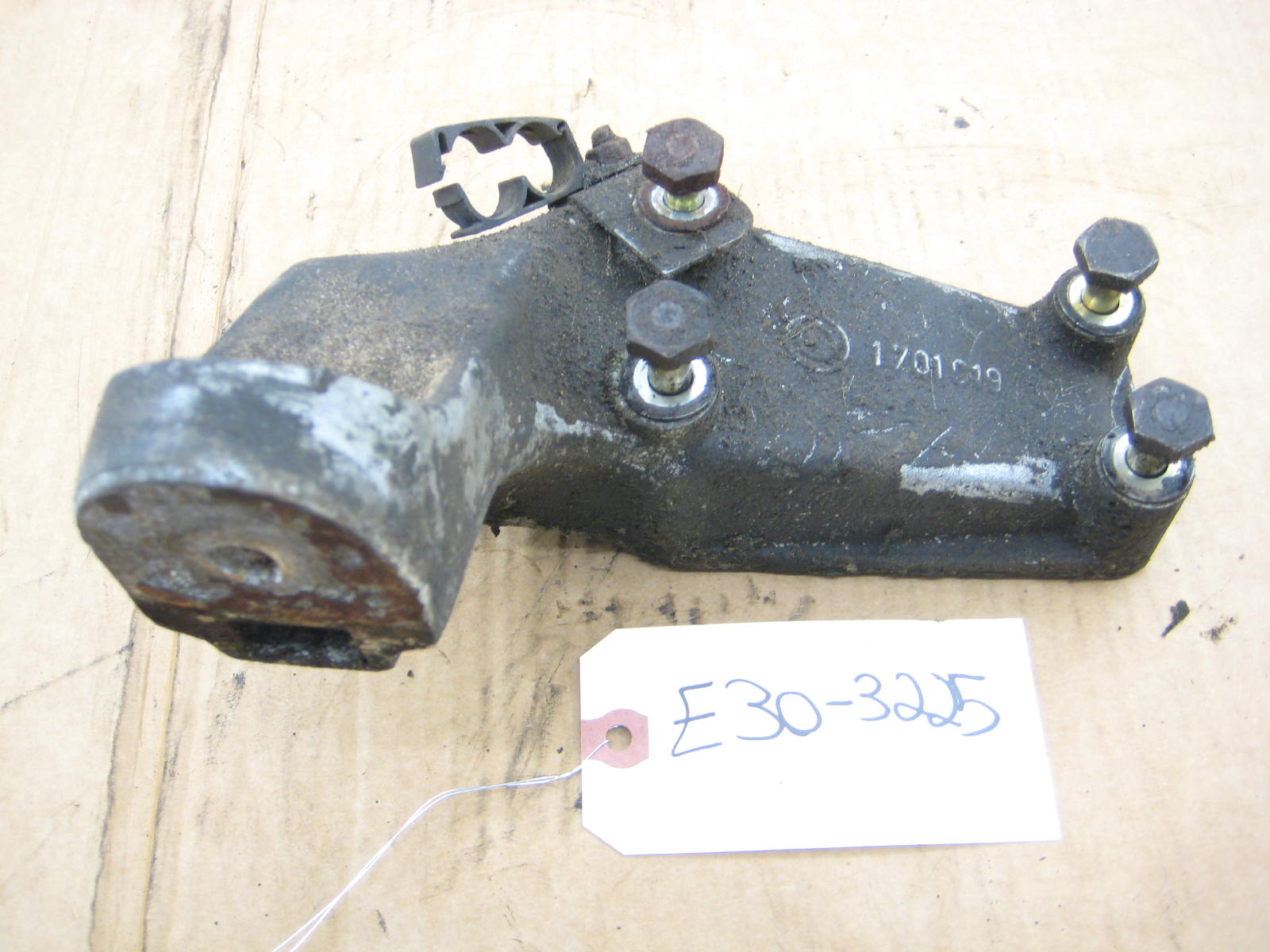 M20 IX Left Engine Arm - Classic Daily