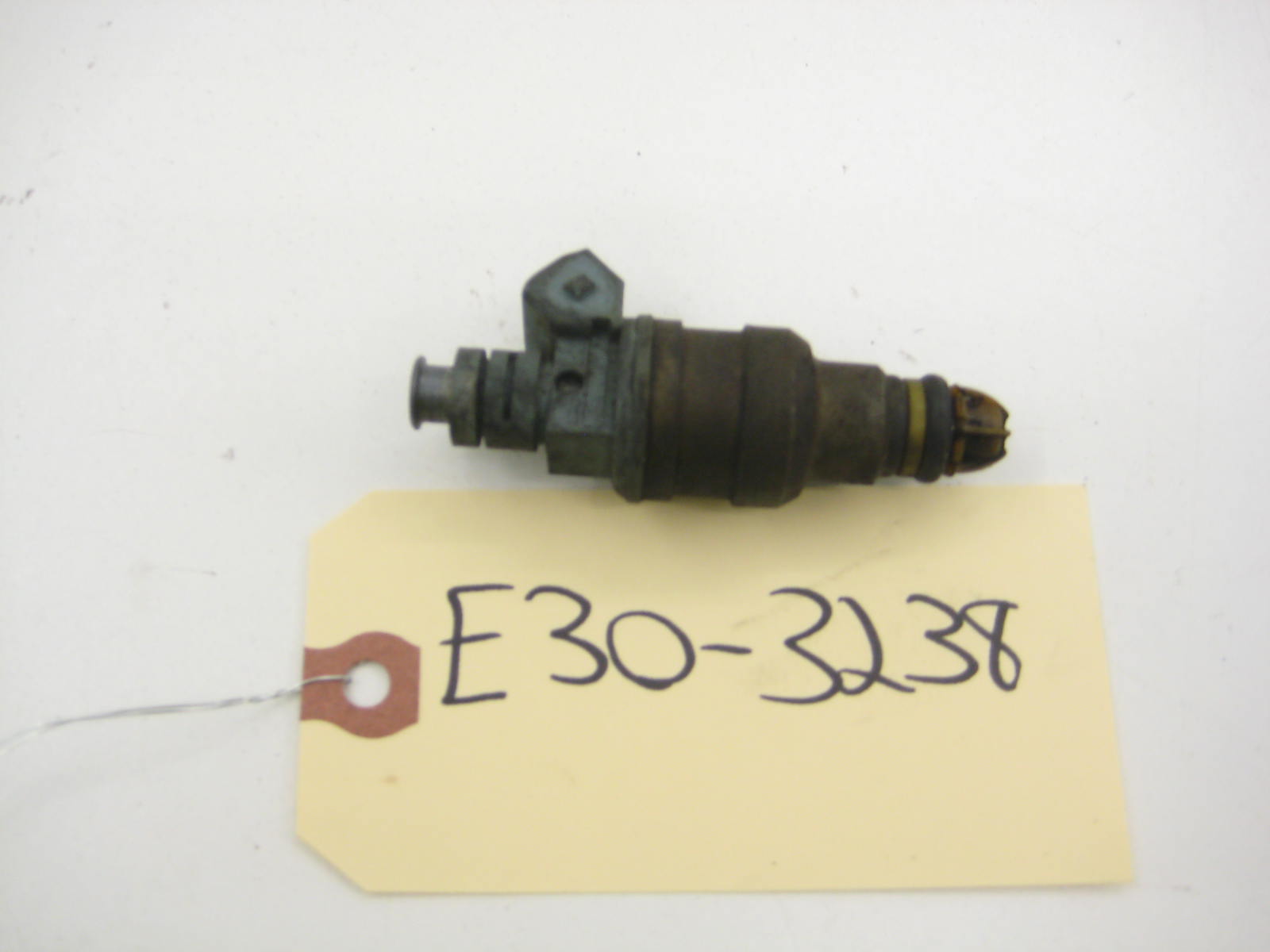 M20B25 Fuel Injector 957280150715 - Classic Daily