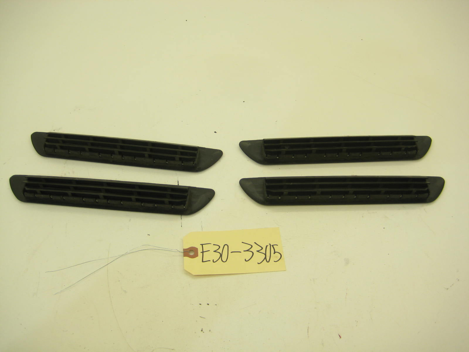 Rear Defroster Vent Covers - Classic Daily