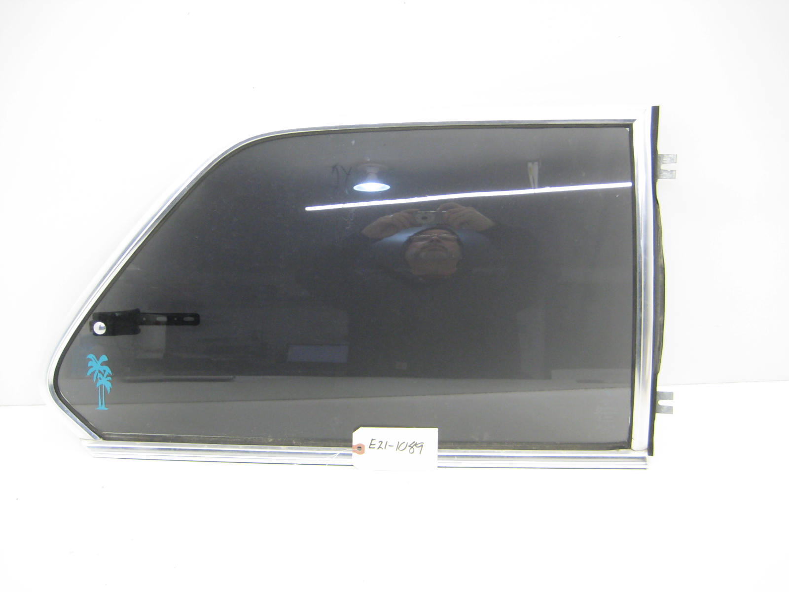 Passenger Right Rear Pop Out Window - Classic Daily