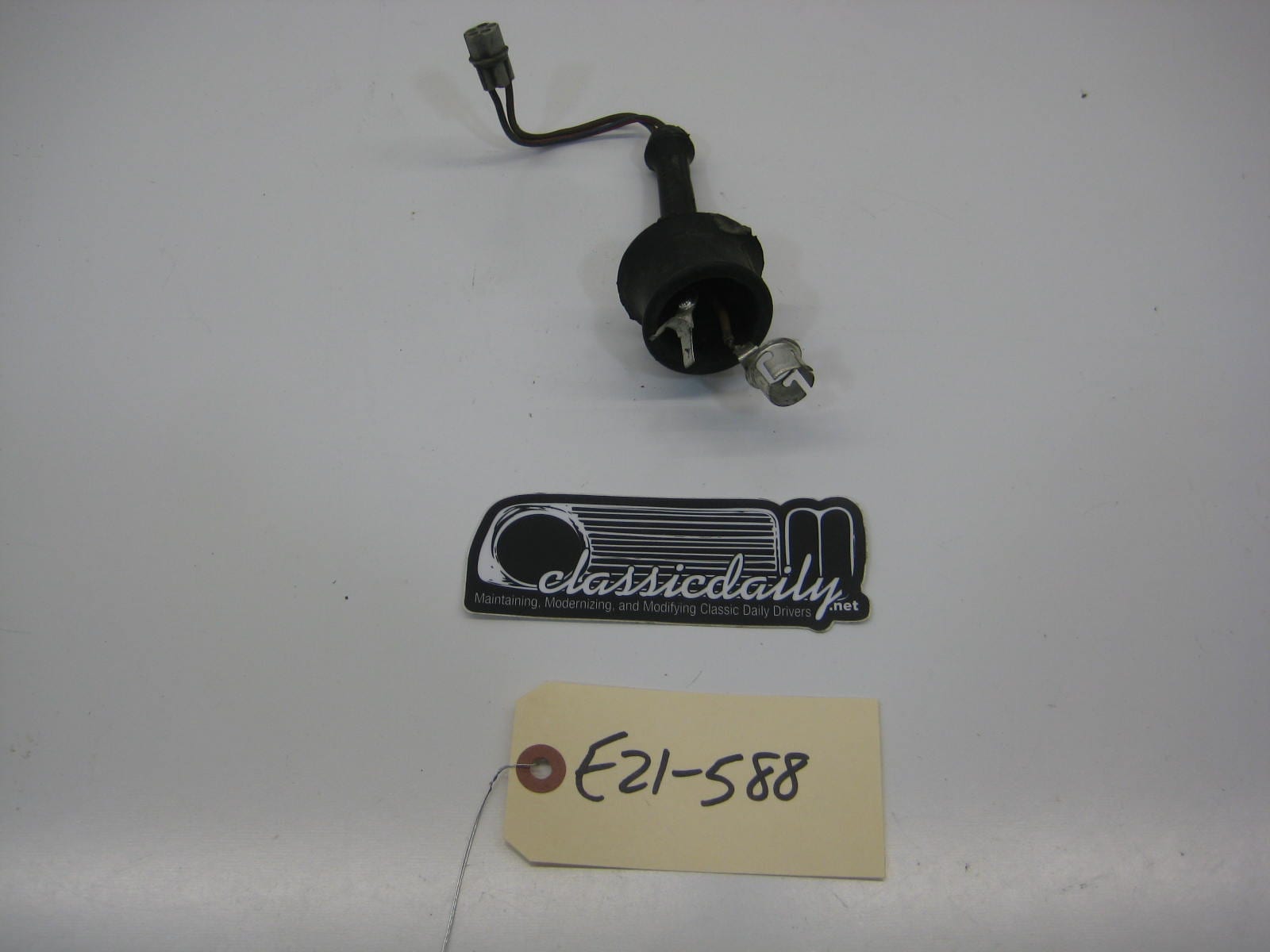 Blinker Socket Pigtail - Classic Daily
