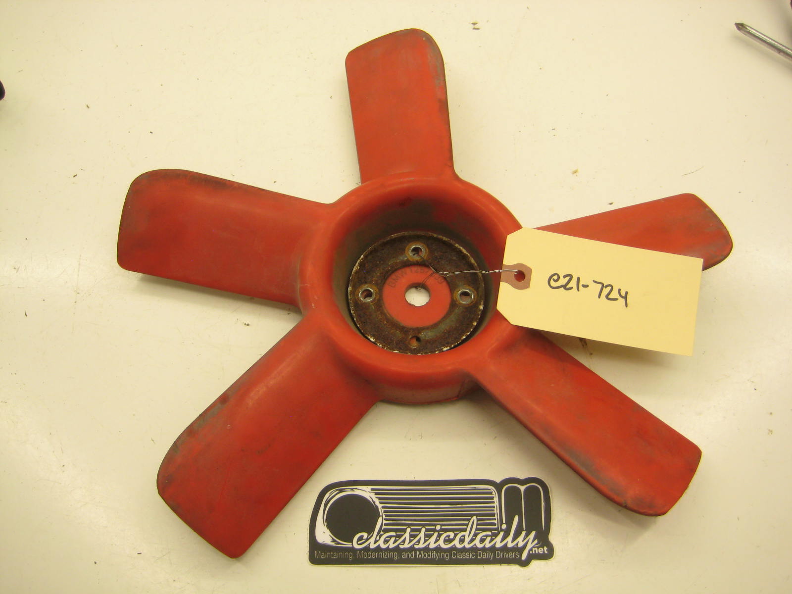 Radiator Fan - Classic Daily