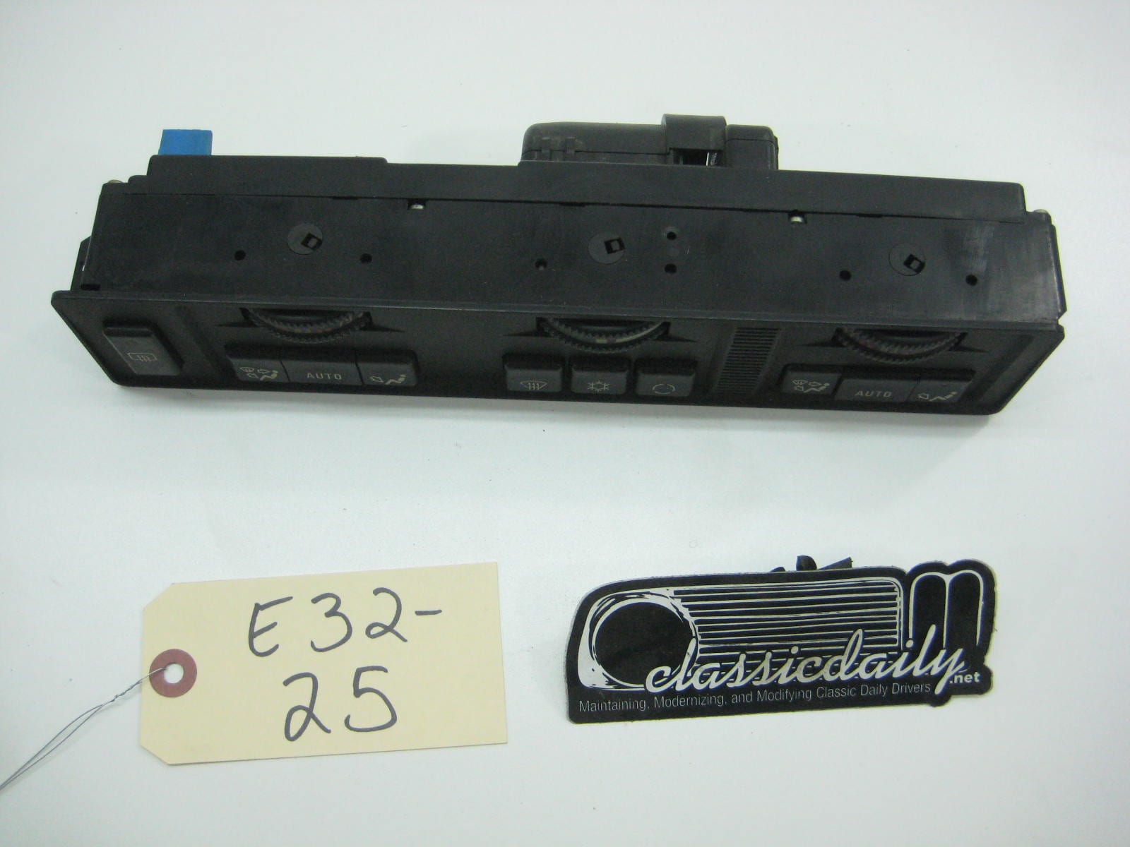 Hvac Control Panel - Classic Daily