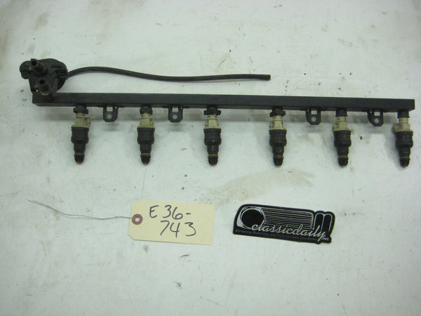 Fuel Rail With Tan Injectors And Fpr - Classic Daily